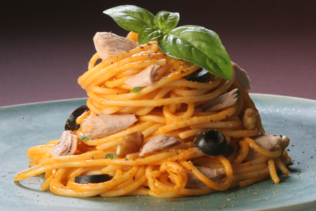 Century Tuna Roasted Pepper Pesto Pasta - Century Tuna